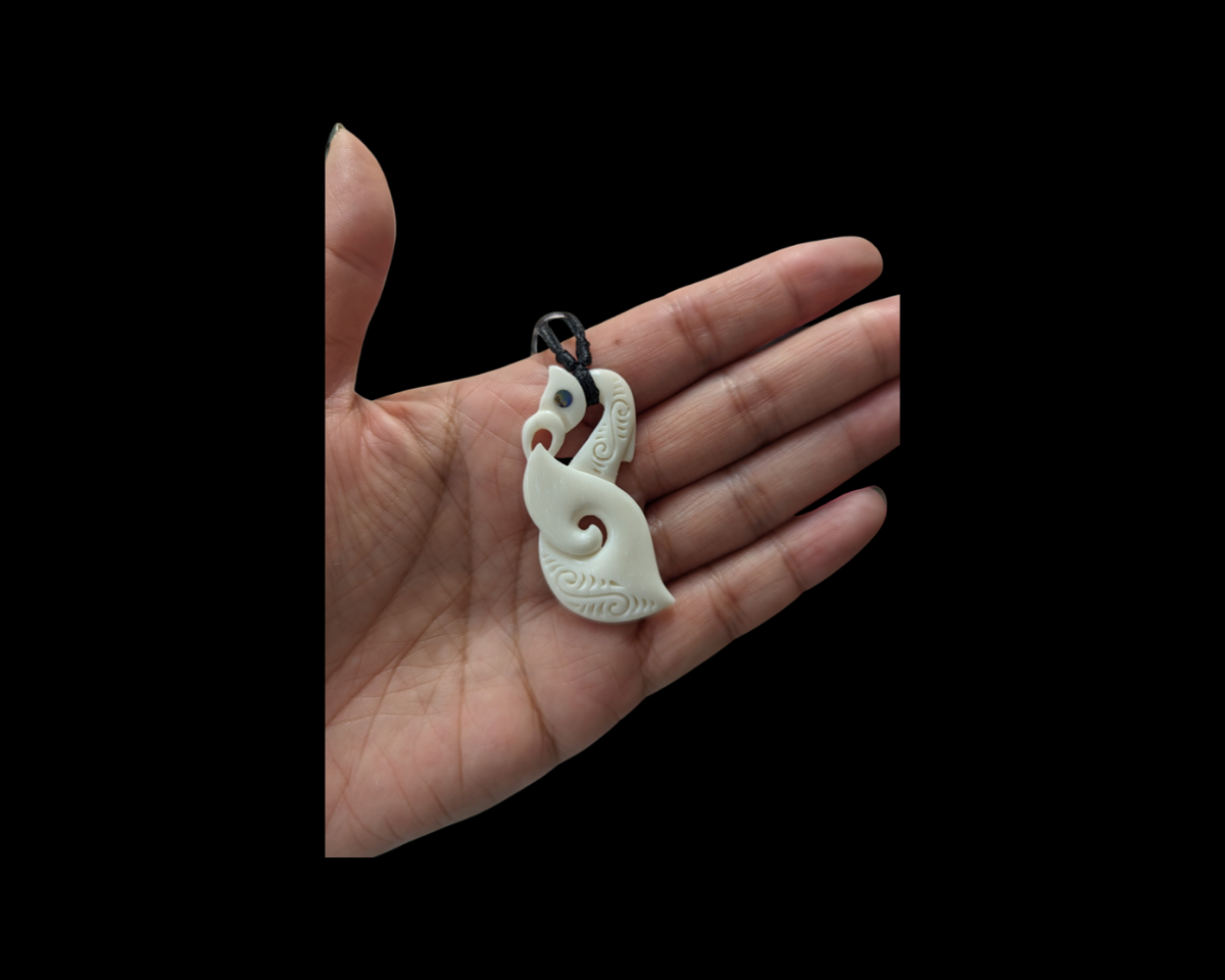 Small Manaia Bone Carving #10 – Pacific Shack Gold Coast