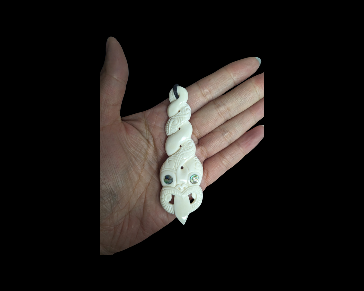 #88 Medium Wheku Pikorua Bone Carving – Pacific Shack Gold Coast