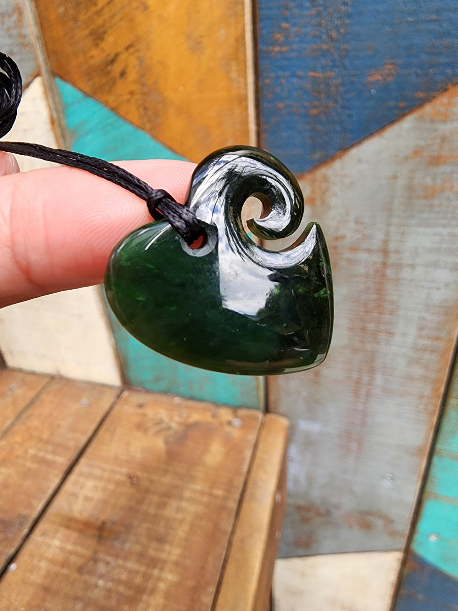 #44 Heart with Koru (30mm) – Pacific Shack Gold Coast