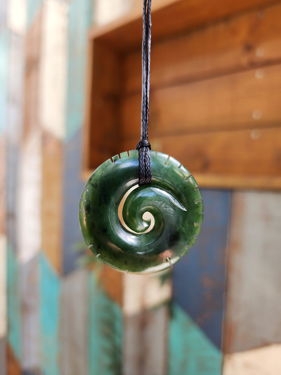 #6B Knotched Koru (40mm) – Pacific Shack Gold Coast