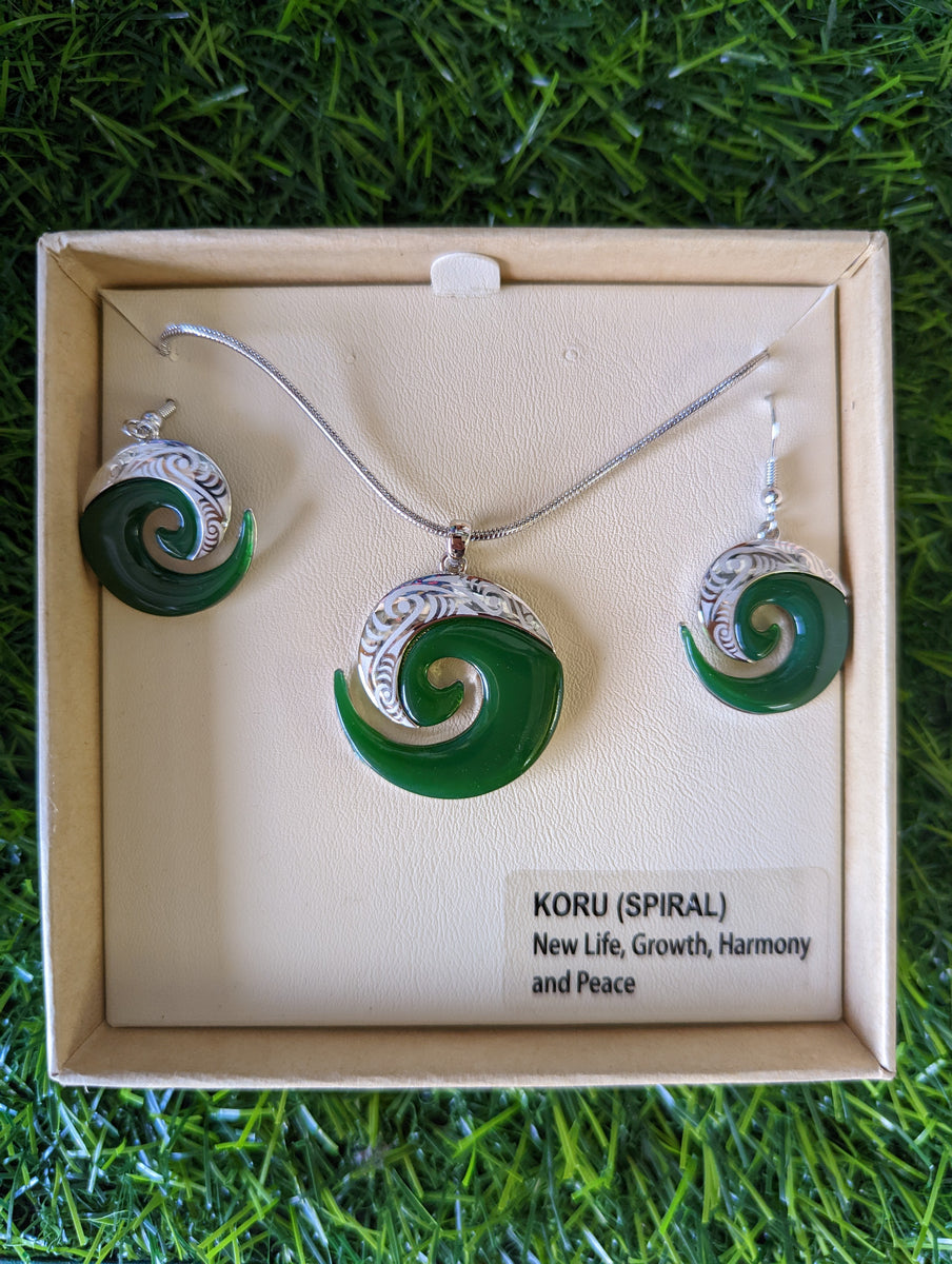 #5 Green Koru Rhodium Pendant and Earring Set – Pacific Shack Gold Coast